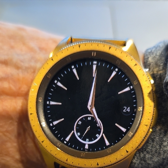 Samsung | Wearables | Samsung Galaxy Smartwatch 42mm | Poshmark